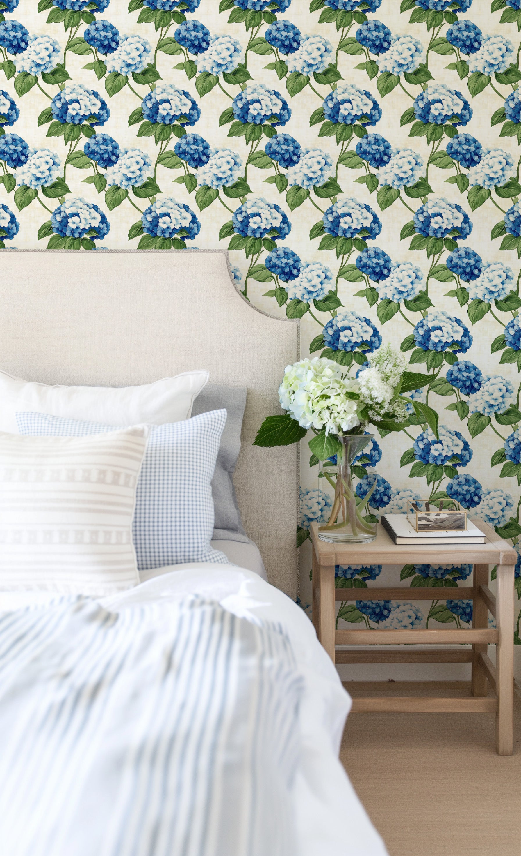 Blooms Hydrangea Blue Floral Wallpaper | Premium Designer Wallpapers ...
